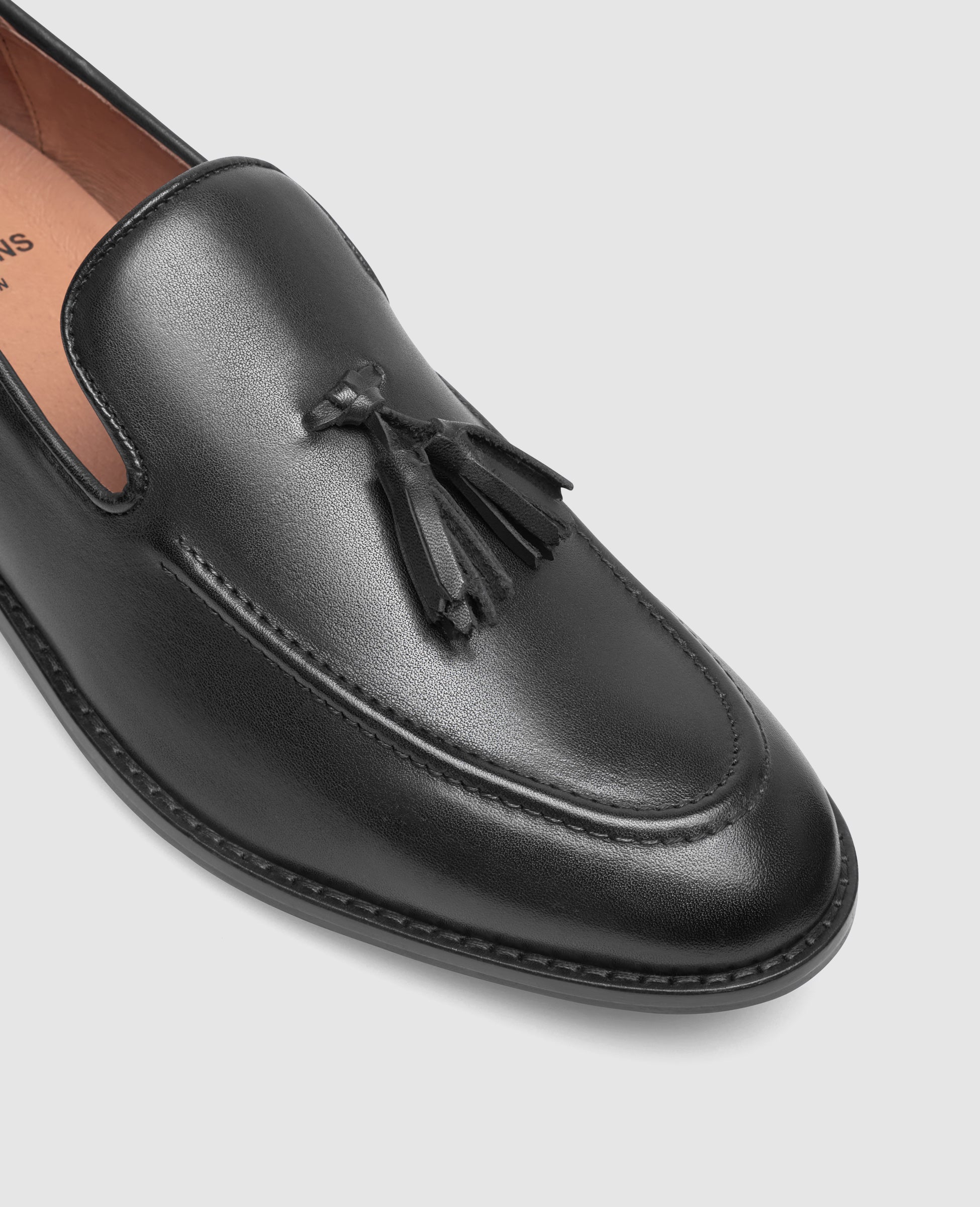 Wallace TL in Black - Henry Stevens
